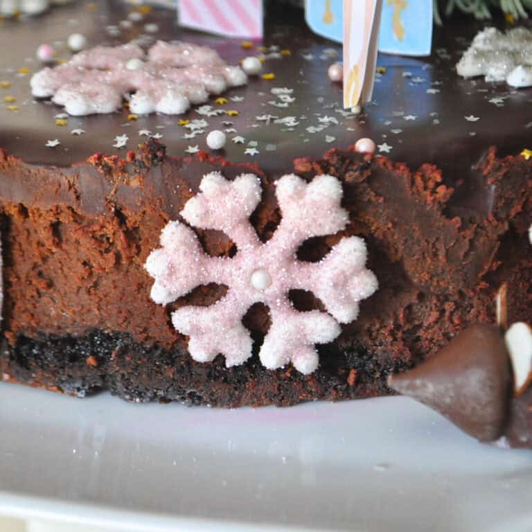 Royal Icing Snowflakes - You're Gonna Bake It After All