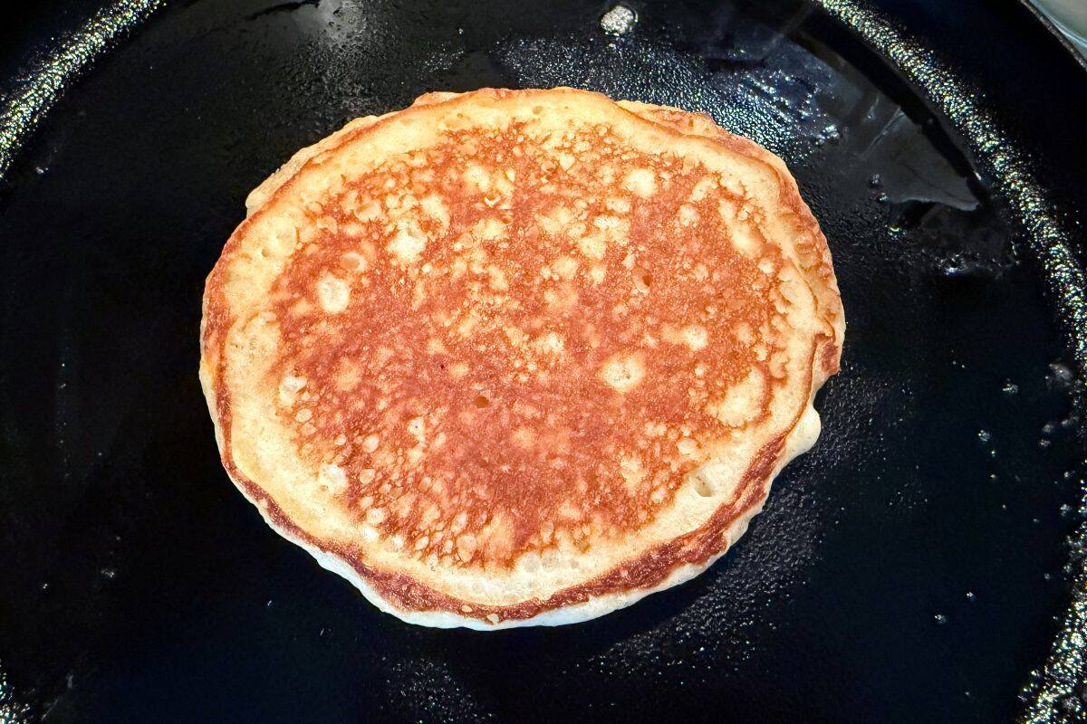 Fluffy Buttermilk Pancakes - You're Gonna Bake It After All